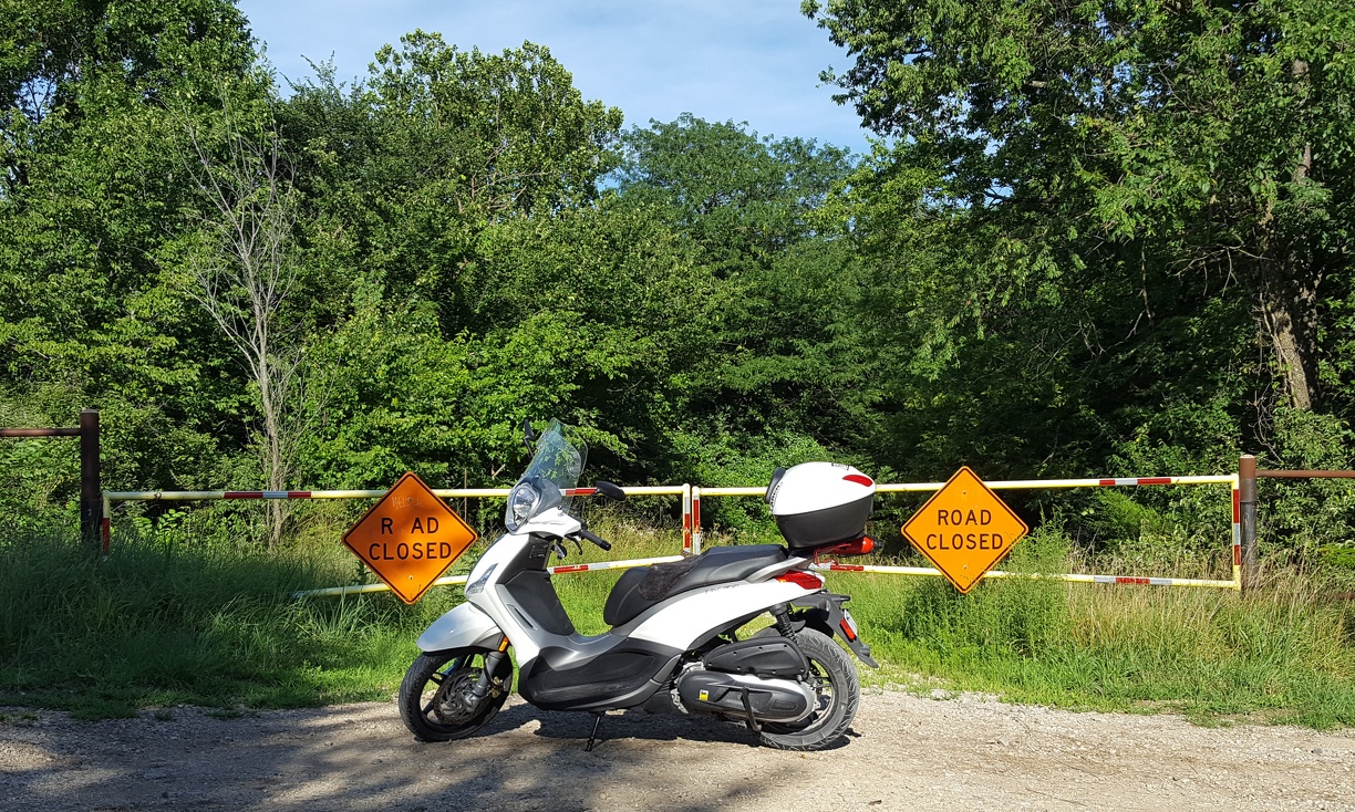To The Stars Through Scooter - Scootering around Kansas | Adventure Rider
